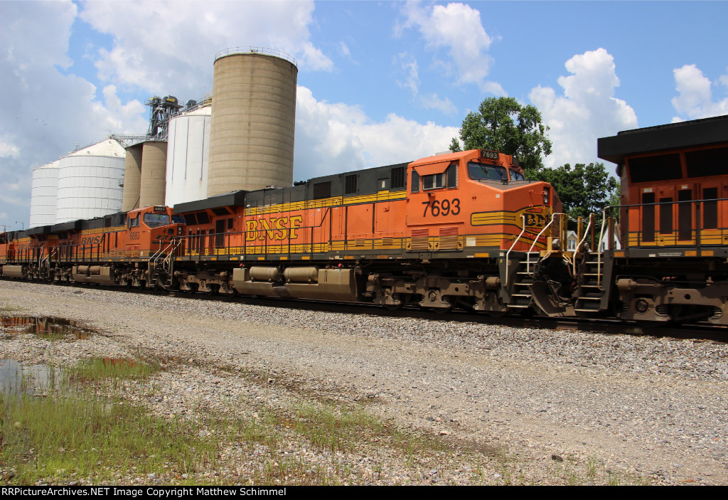 BNSF 7693